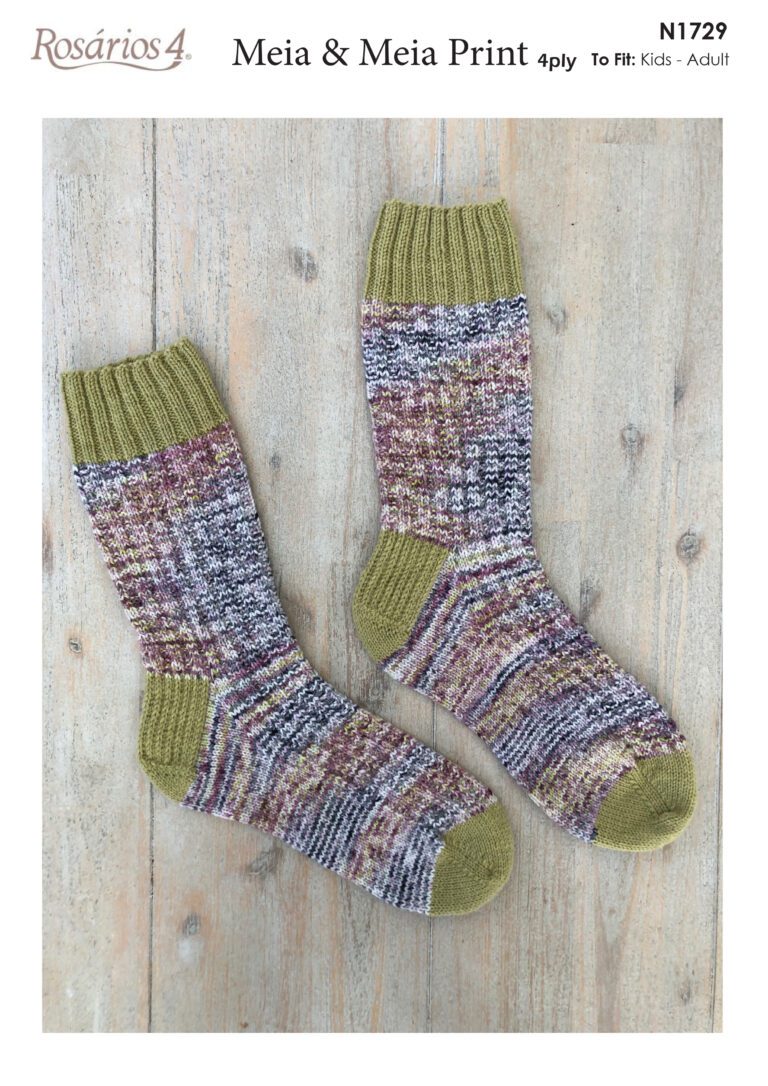 Naturally K3018 Knitting Pattern